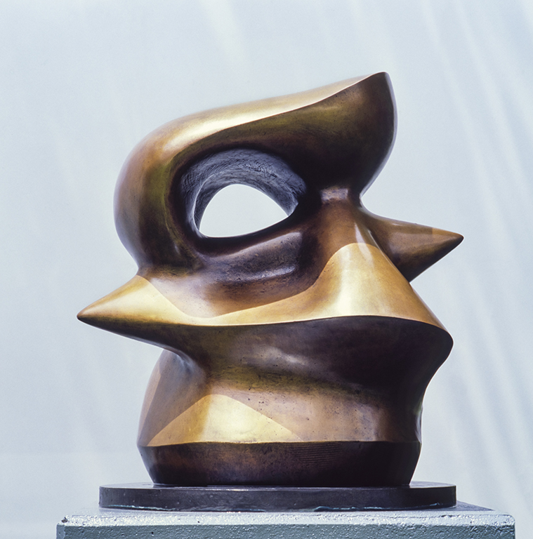 Henry Moore Collection - Permanent Exhibits - THE HAKONE OPEN-AIR MUSEUM